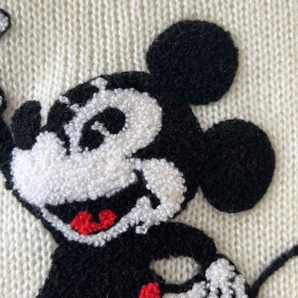 1970’s Vintage Mickey Mouse V-Neck Sweater - Gem